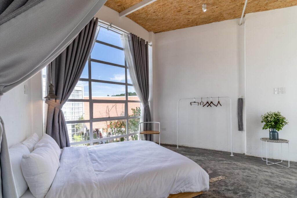 The LOOP Cafe Đà Lạt - Khách sạn nhà kính độc đáo