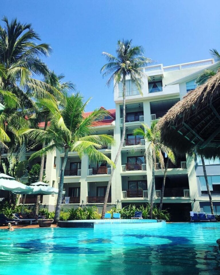 Review Canary Beach Resort - Khu nghỉ dưỡng hấp dẫn tại Mũi Né