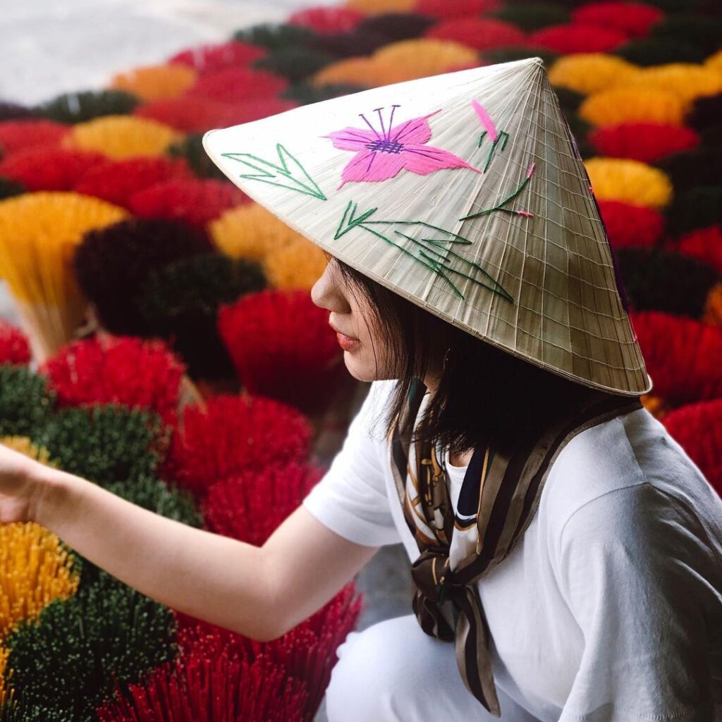 Làng hương Huế - Địa điểm check-in không thể bỏ lỡ