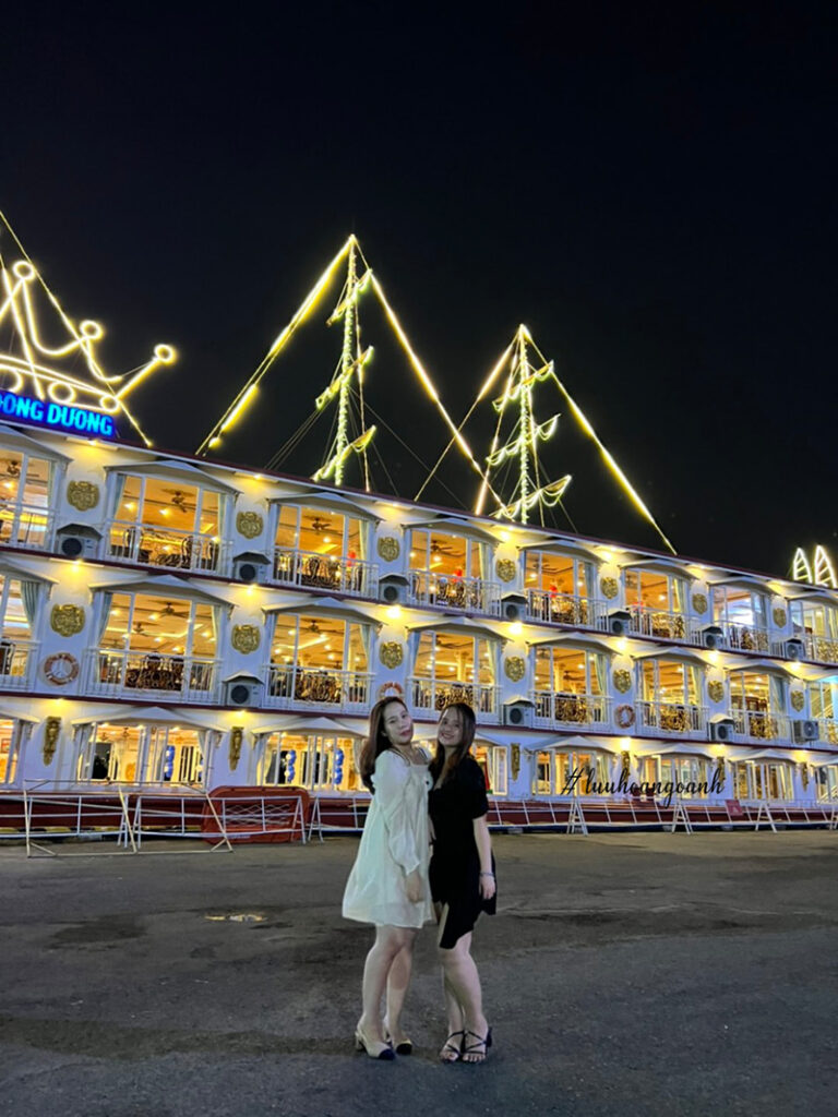 Indochina Queen - Trải nghiệm trên du thuyền sang trọng