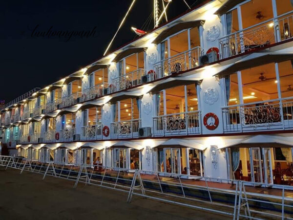 Indochina Queen - Trải nghiệm trên du thuyền sang trọng