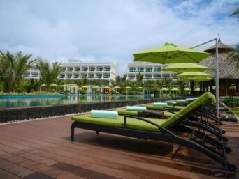 The Sailing Bay Beach Resort - Thiên đường bên bờ biển Mũi Né