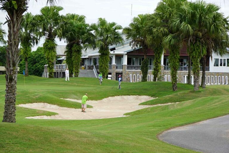 Sân golf Đầm Vạc - Điểm giải trí đẳng cấp ngay gần Hà Nội
