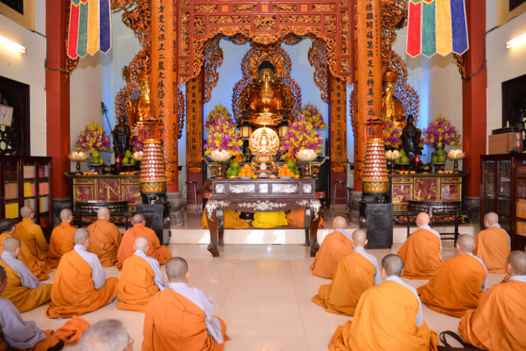 Chùa Pháp Hoa - Nơi linh thiêng thanh tịnh giữa chốn Sài Thành