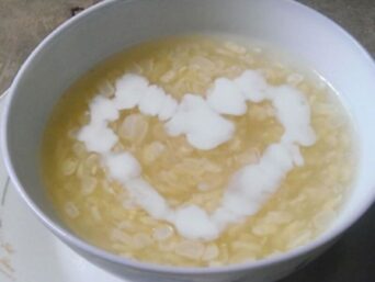 Chè hẻm Huế - Giới thiệu về món đặc sản bình dị của người dân xứ mộng mơ