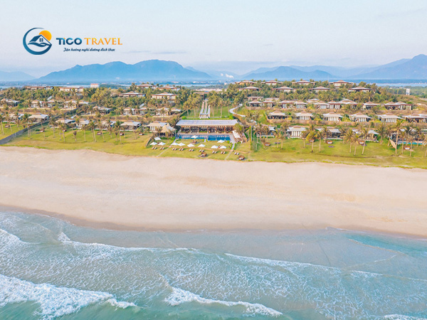 Top 15 Resort Cam Ranh giá rẻ 2025 gần biển có bãi tắm riêng