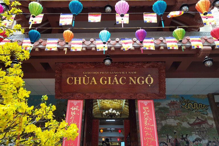 Chùa Giác Ngộ - Chốn linh thiêng cho những người yêu thích Phật giáo