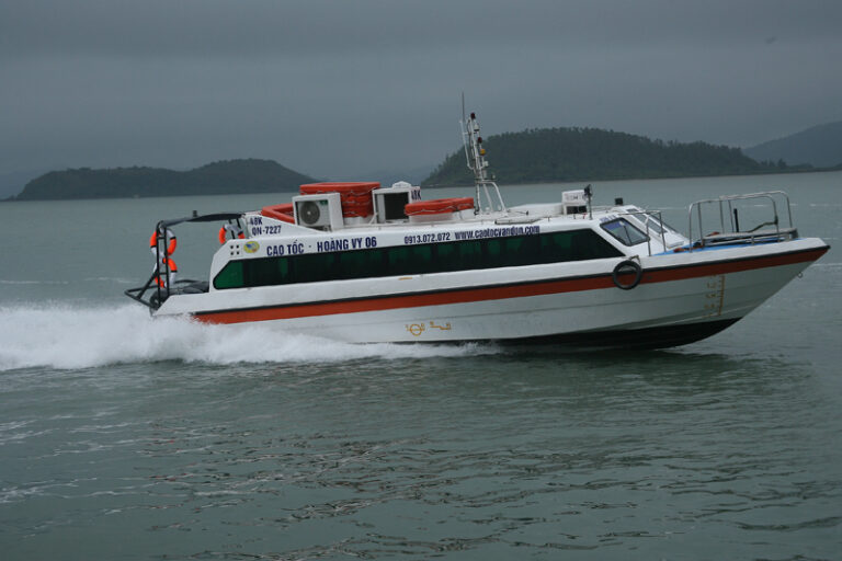 Cảng Ao Tiên Vân Đồn 2025: Cập Nhật Giá Vé, Giờ Tàu & Các Hãng Tàu Mới Nhất