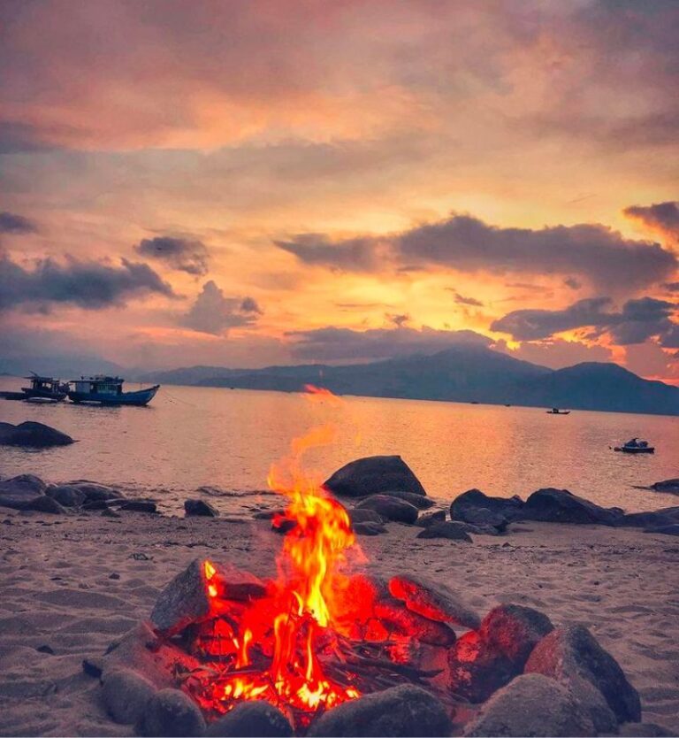 Bãi Cát Vàng - Khu Du Lịch Với Nhiều Trải Nghiệm Hấp Dẫn Tại Đà Nẵng