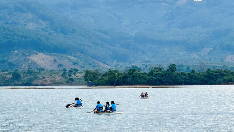 Hồ Kala - Viên ngọc biếc xanh nơi đại ngàn Tây nguyên