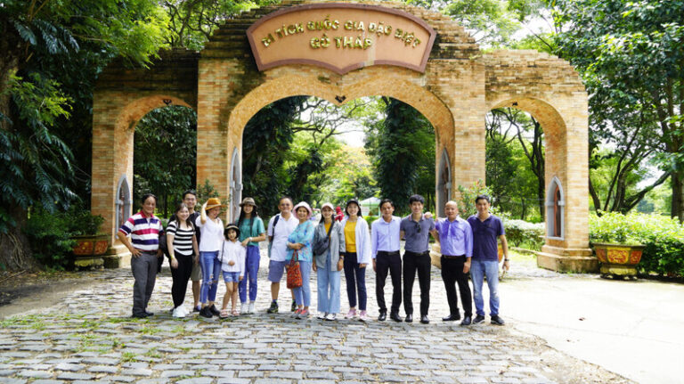 Khu di tích Gò Tháp: Di tích khảo cổ đặc biệt xứ Sen hồng