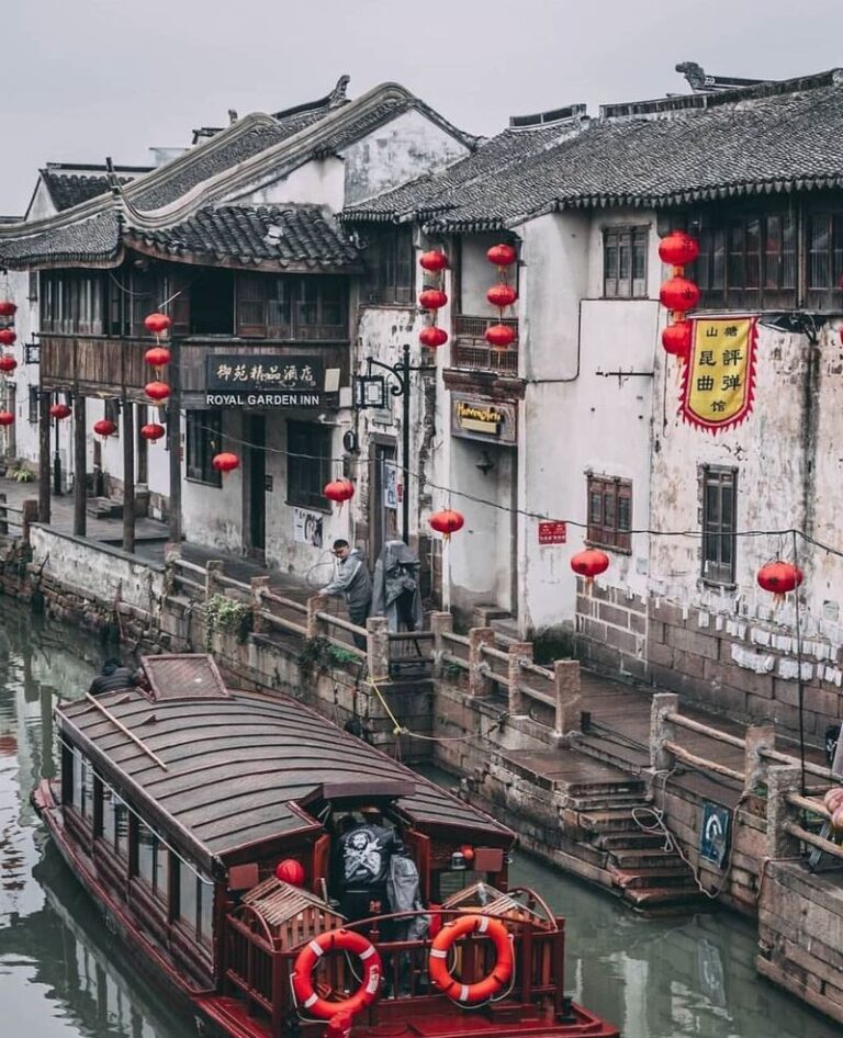 Hàng Châu - Bức Tranh Thủy Mặc Của Chiết Giang Cổ Kính