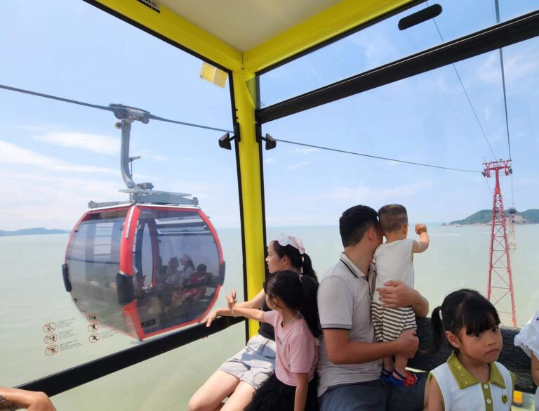 Cáp treo Cửa Hội - Giá vé và những trải nghiệm hấp dẫn